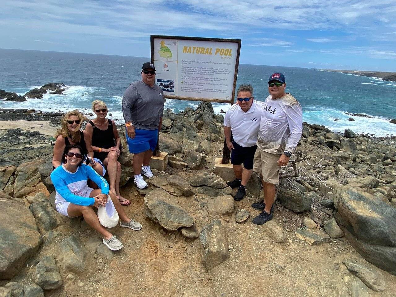 Natural Pool, Indian Caves & Baby Beach Jeep Tour, Noord - TrekkMarket