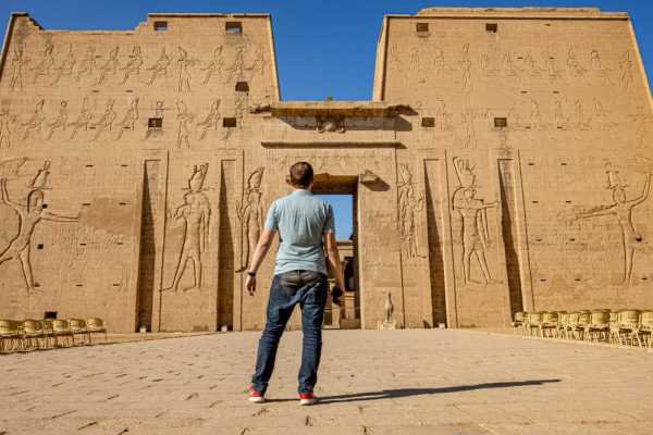 Pyramids, Nile Cruise & Lake Nasser Cruise - Upper Egypt Tours