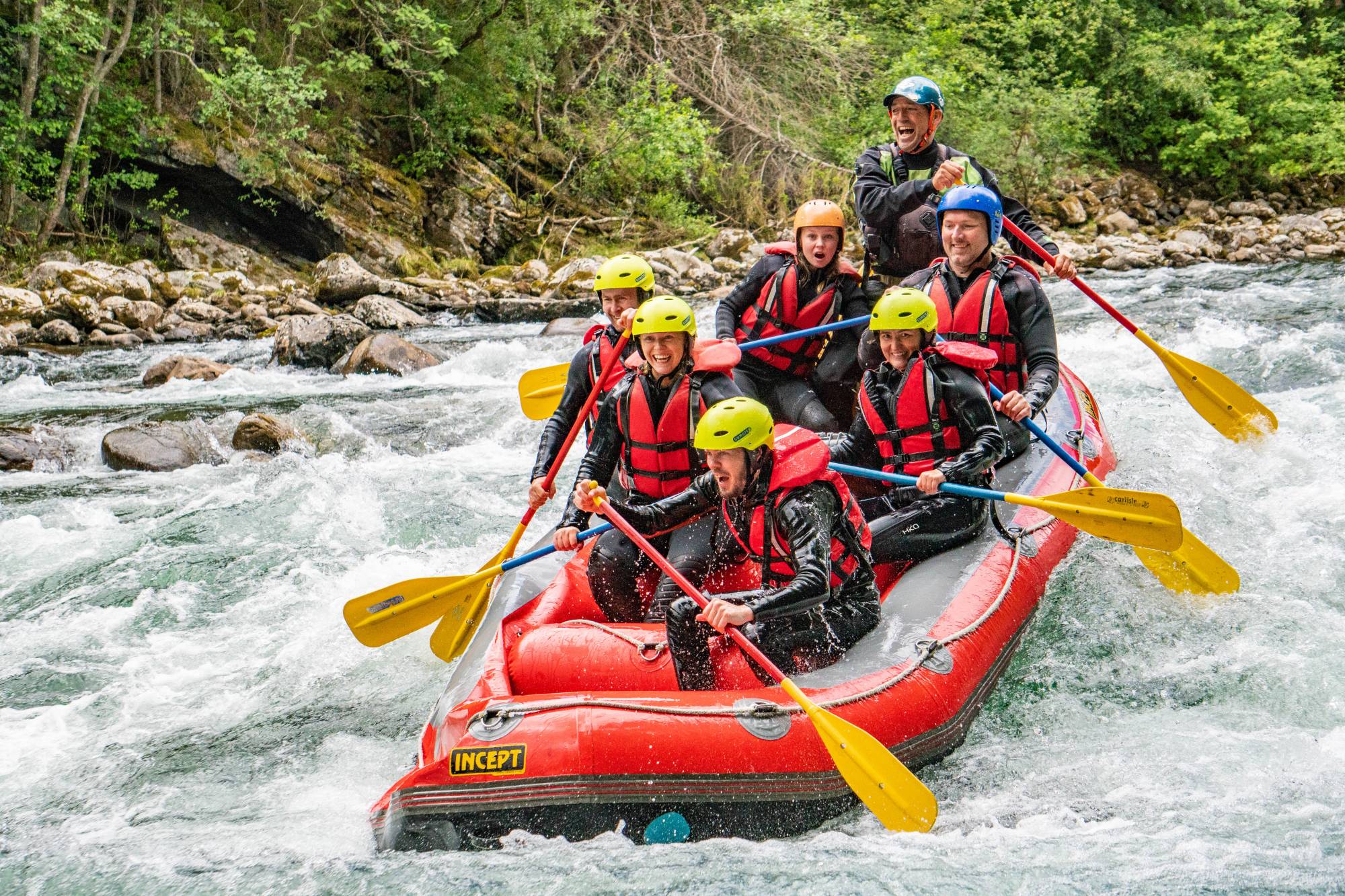 Extreme whitewater rafting in Sjoa - Day trip Åmot falls, Meeting point ...