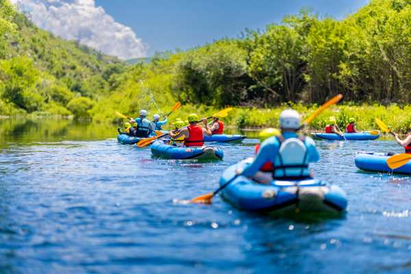 TUI CANOEING - Go Adventure